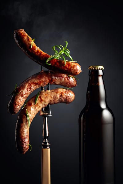 Beer & Cheddar Bratwurst - 1 Package | Hermann Wurst Haus